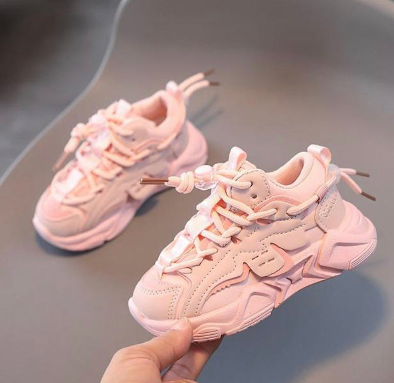 Ruby sneakers – Millionglam